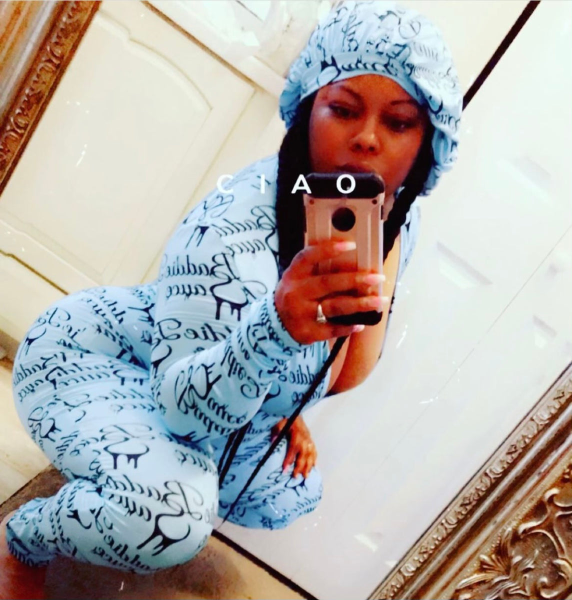 Baddie Sauce Bonnet (Blue & Red) – Baddie Sauce LLC